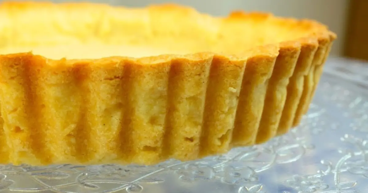 Prepara la masa base para tartas dulces con esta receta sencilla