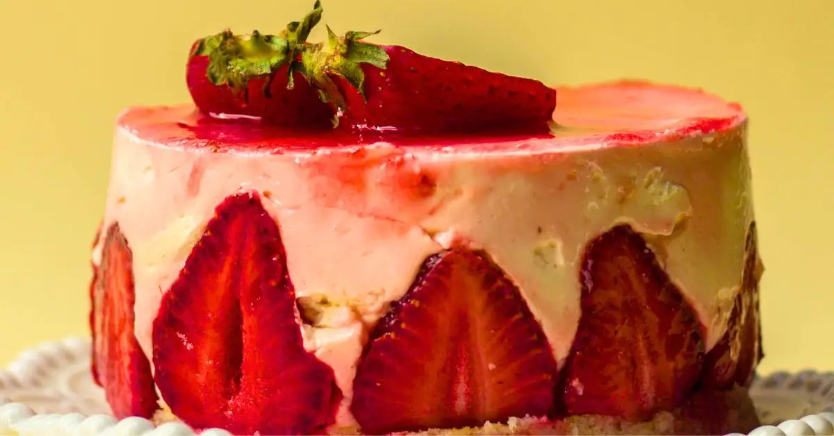 Cheesecake de frutilla: ¡La receta más sencilla para un postre único!
